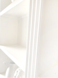 How to build White Bookshelves » Glammed Events