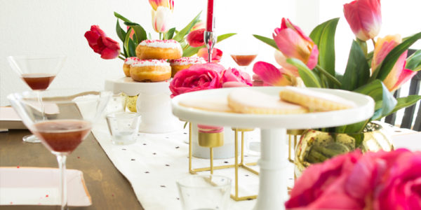 Galentine's Day | How to style a beautiful & feminine table for your ...