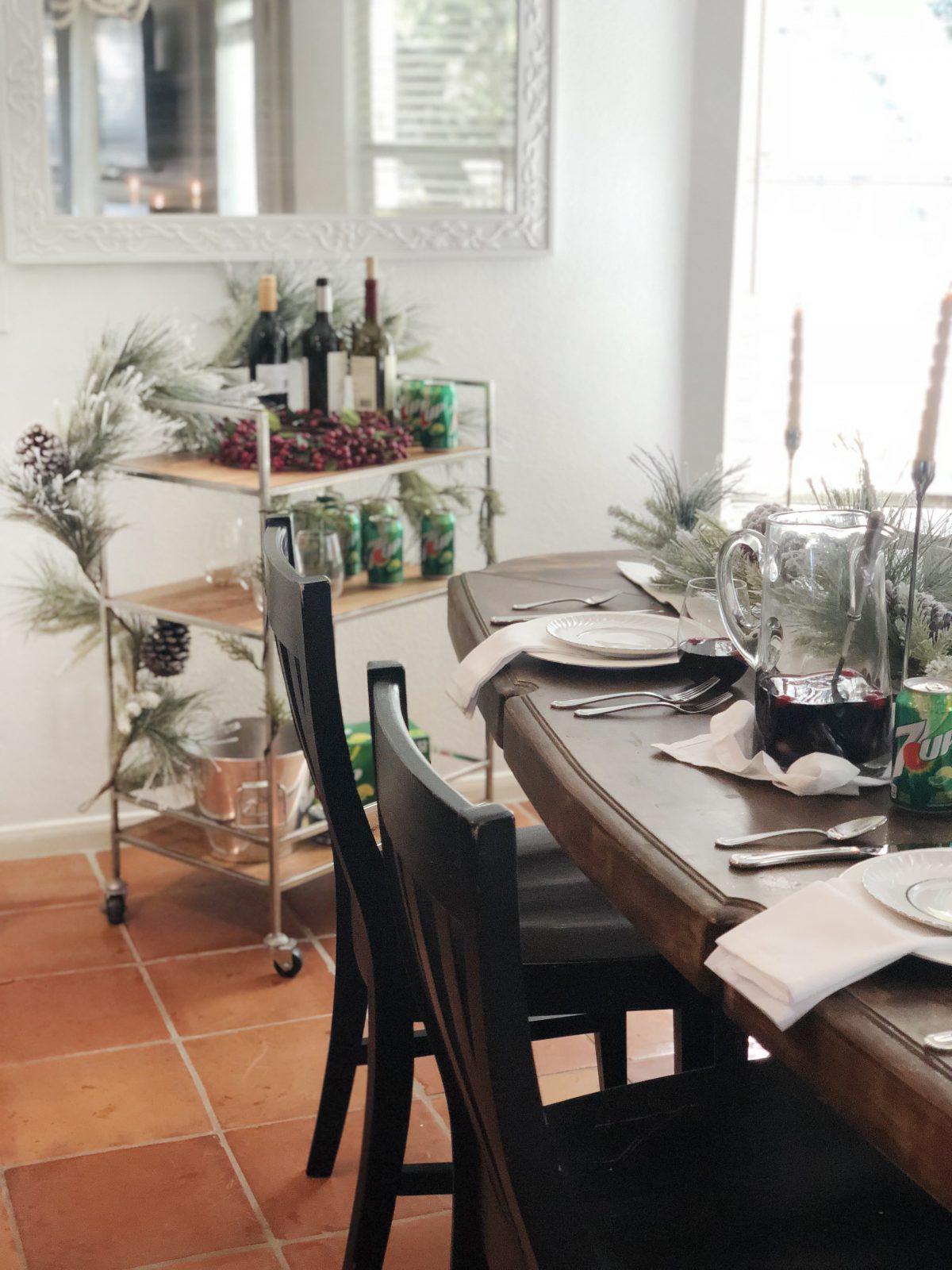 Holiday Entertaining: How to host a spectacular, Holiday Dinner Party ...